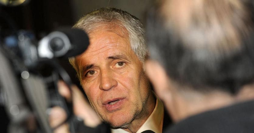 Caso Maugeri, Corte dei conti: Formigoni condannato in solido a ...
