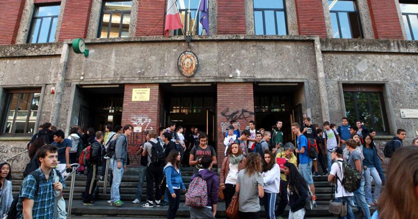 Dal concorso per i precari ai fondi in più: ecco cosa c’è nel decreto ... Dal concorso per i precari ai fondi in più: ecco cosa c’è nel decreto ...