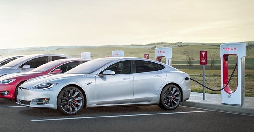 Tesla, quota 300 i supercharger su tutto il territorio nazionale - Il ...