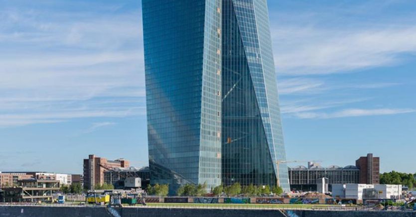 La Bce triplica gli acquisti e dà ossigeno ai BTp - Il Sole 24 ORE