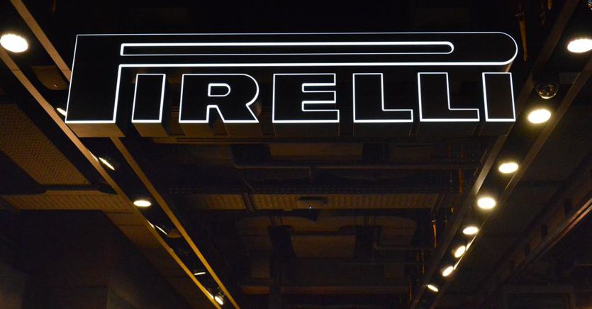 Pirelli brilla a Piazza Affari dopo l'annuncio su riassetto governance ...