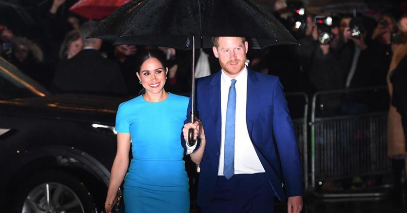 Royal family: Harry e Meghan chiudono i conti con la Regina e ...