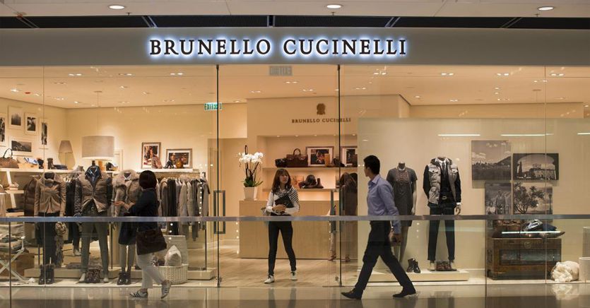 Cucinelli, la strategia anti crisi? Investire in negozi e tecnologia ...