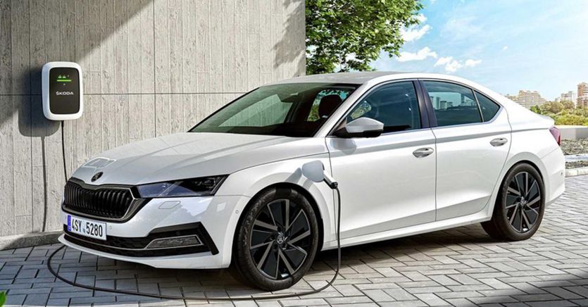 Auto ibride: 25 modelli tra compatte, suv, cabrio, station wagon e ...