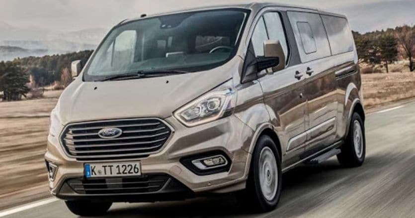 Elettriche a 7 posti / Ford E-Transit e Sync 4 di serie - Il Sole 24 ORE