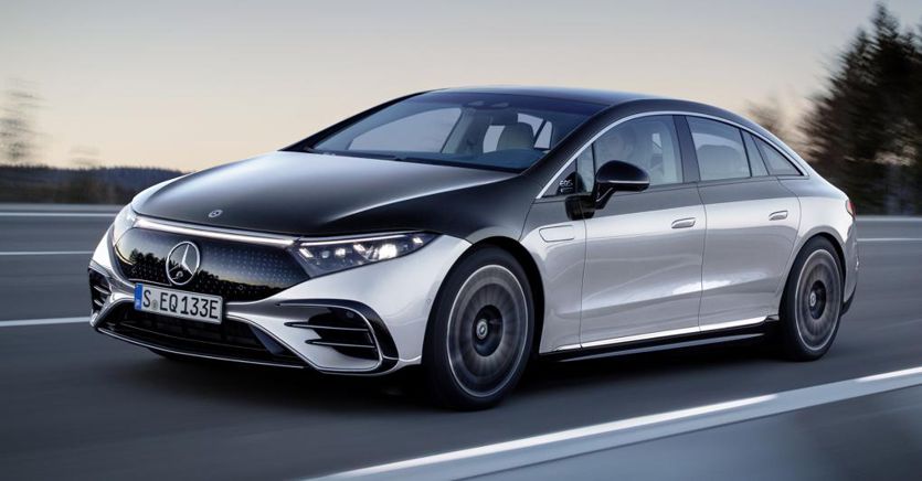 La strategia elettrica Mercedes: produzione più partnership - Il Sole ...