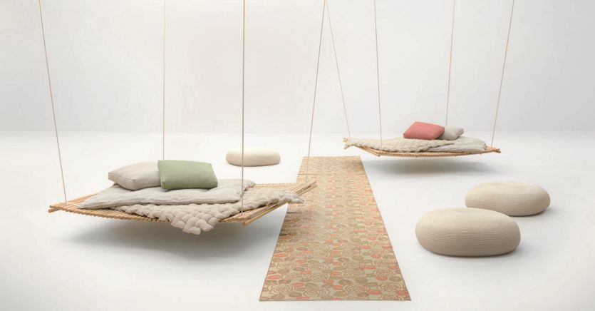 Sedute sospese e a dondolo per il relax all’aria aperta - Il Sole 24 ORE