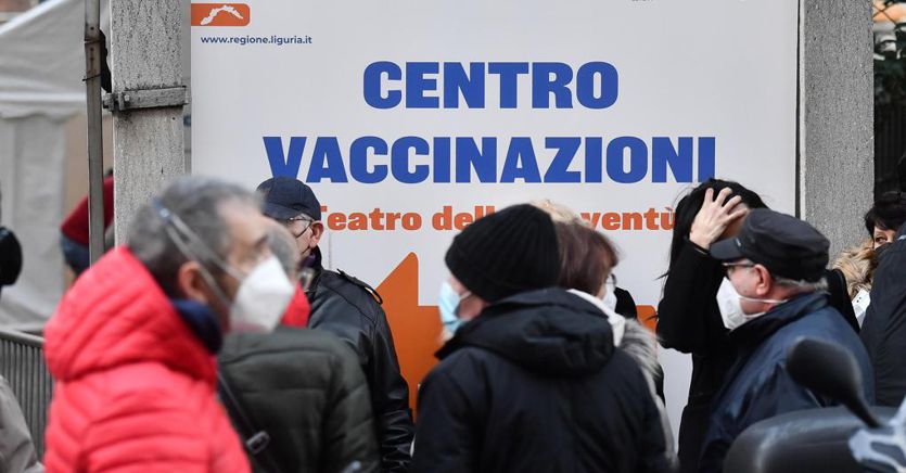 Prime dosi in calo, l'obbligo per gli over 50 non traina più le ...