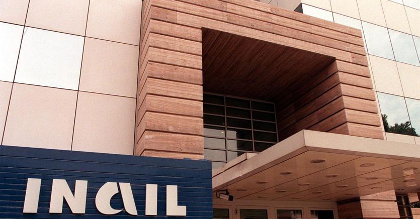 Inail: 1.361 denunce morti lavoro nel 2021,-19,2% - Il Sole 24 ORE