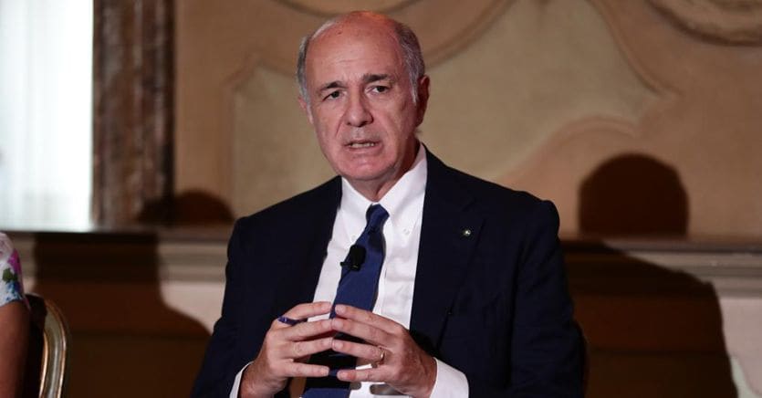 Illimity brinda al terzo posto, prima tra le grandi società - Il Sole ...