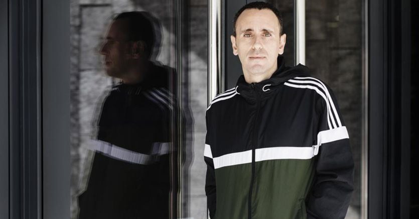 Zerocalcare tra Netflix e la mostra di Milano: «L’armadillo? Mi consiglia di scappare» - Il Sole ...