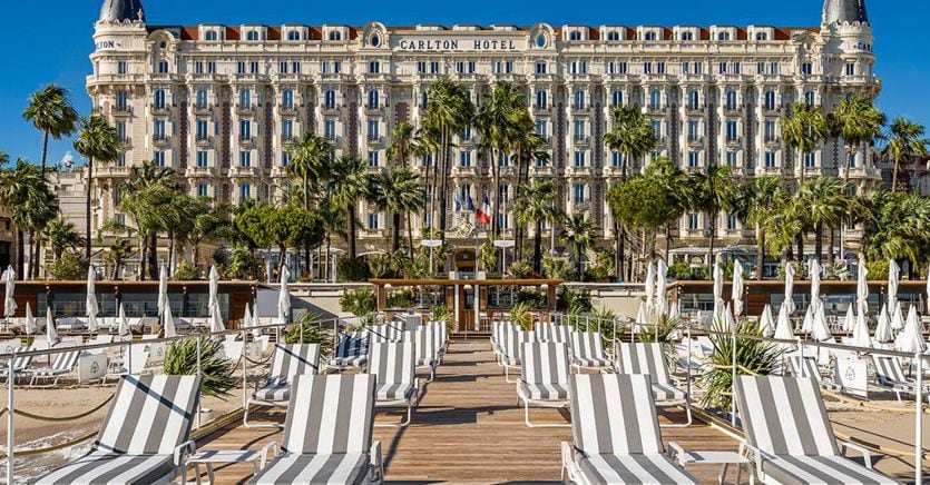 Cannes, rinasce il Carlton e racconta la Belle Epoque in chiave moderna ...