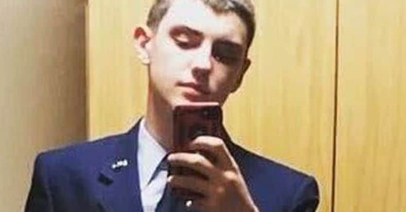 Documenti top secret, la “talpa” del Pentagono rischia fino a 20 anni ...