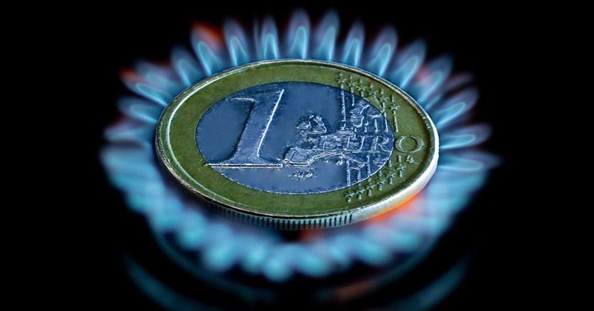 Gas ai minimi da luglio 2021 ma il carovita resta elevato - Il Sole 24 ORE