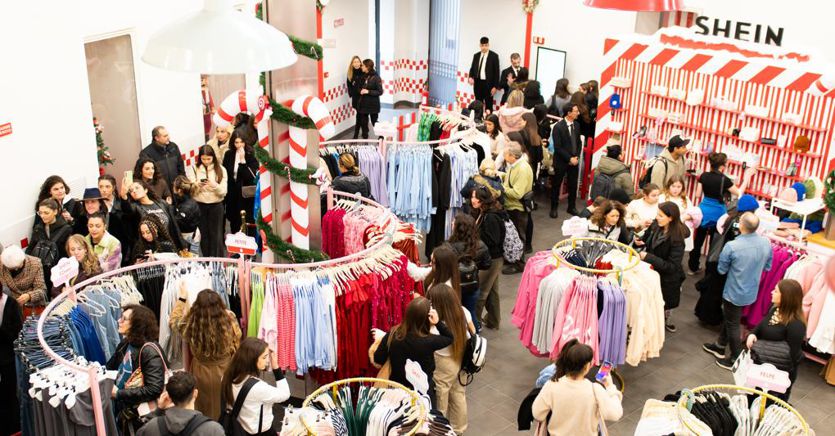 Shein, Italy's third European market. From 150 designers to the ...