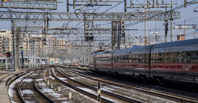 Treno fermo al gelo? Rimborsato solo metà biglietto - Il Sole 24 ORE