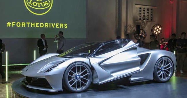 Lotus, i padroni cinesi di Geely cambiano il logo e arriva il suv e l ...