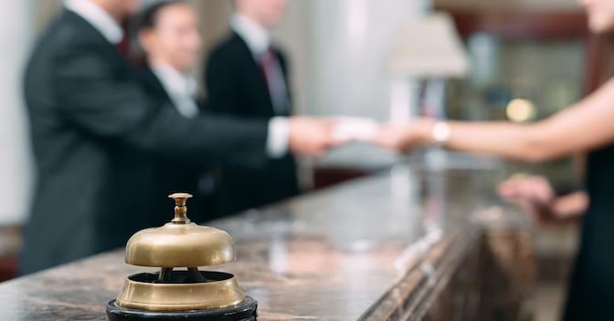 Settore alberghiero, la rivalutazione gratuita dei beni non va indicata ...