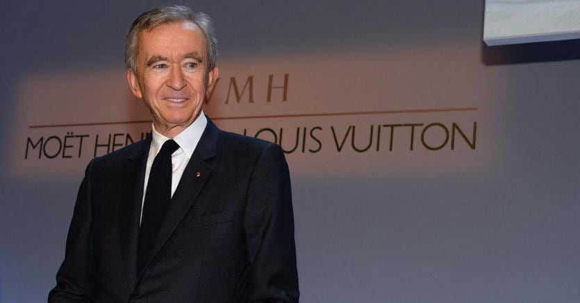 Bernard Arnauld: il signore del lusso (patrimonio: 72 miliardi di dollari)