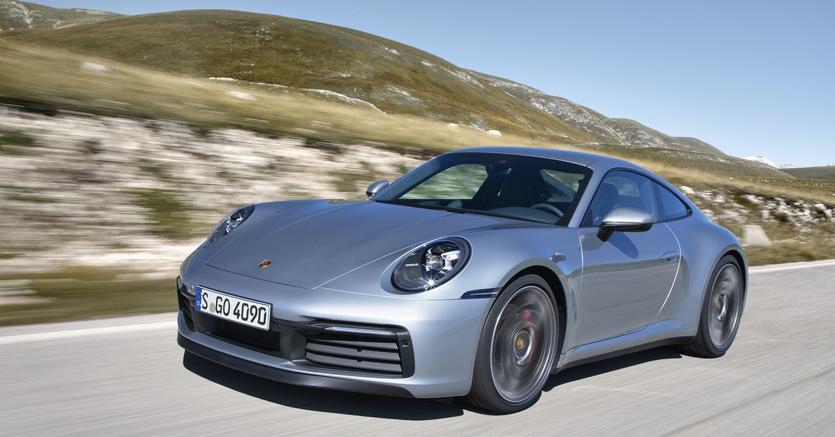 Porsche 911 / Arriva la modalità Wet e nuovi Adas