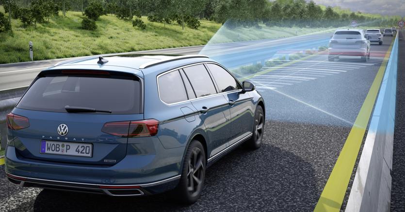 Volkswagen Passat, debutta il Travel Assist - Il Sole 24 ORE