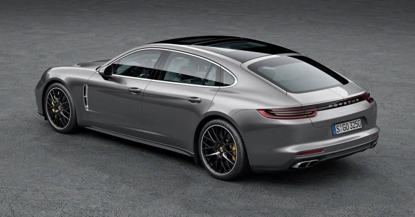 Berline esagerate/Modelli da appassionati. Porsche Panamera Turbo S più ...