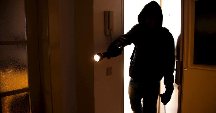 No a foto e post che «aiutano» i ladri - Il Sole 24 ORE