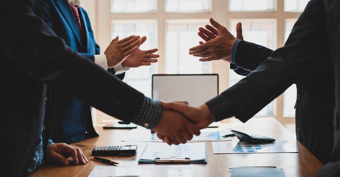 Ammesse le operazioni (anche parziali) realizzate verso le holding ...