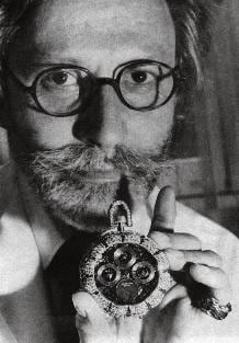 Il passaggio del testimone: Gérald Genta, madame Evelyn e il giovane ...