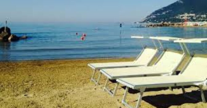 Demanio marittimo, no al rinnovo automatico delle concessioni per ...