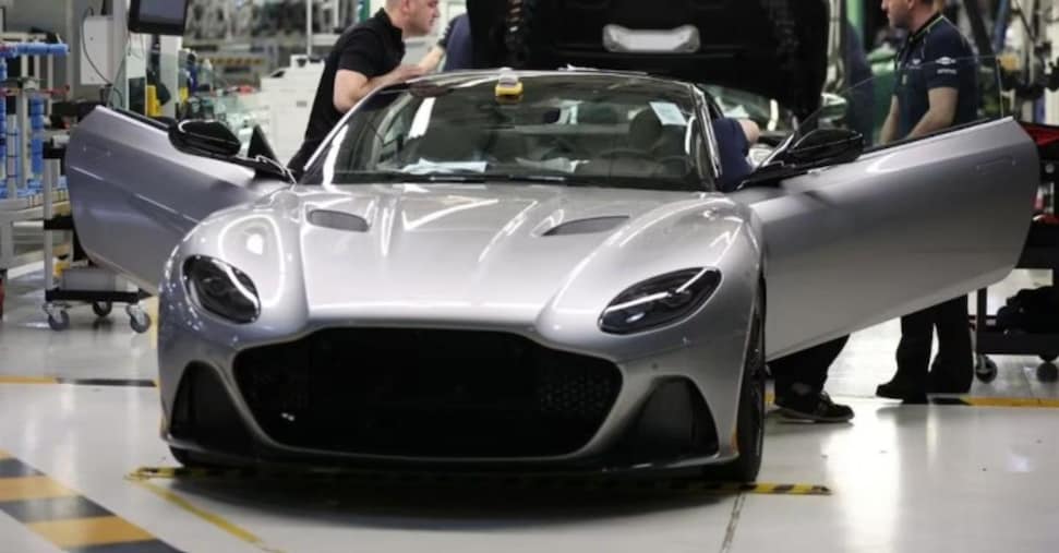 Aston Martin tratta con le banche per un bond da 1,1 miliardi di ...