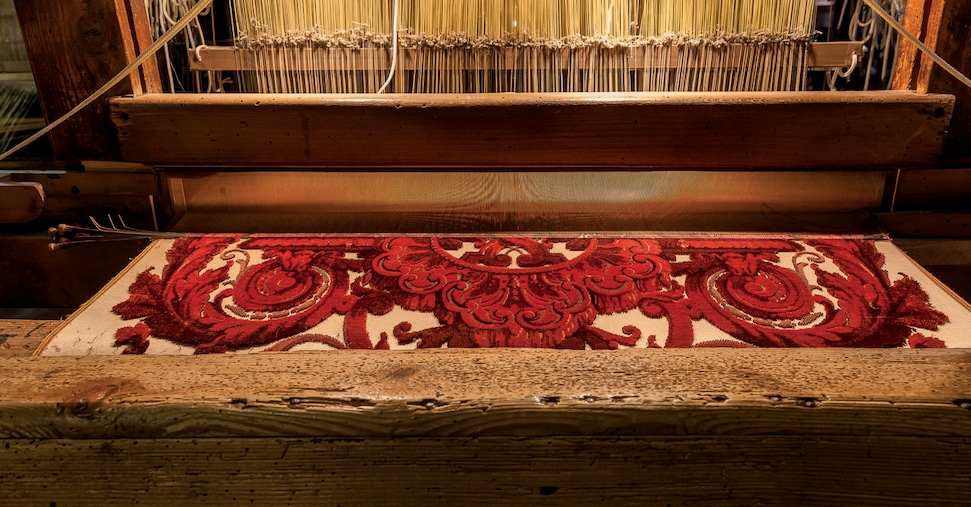 “Il grande telaio”, il libro-reportage che svela storie e segreti della ...