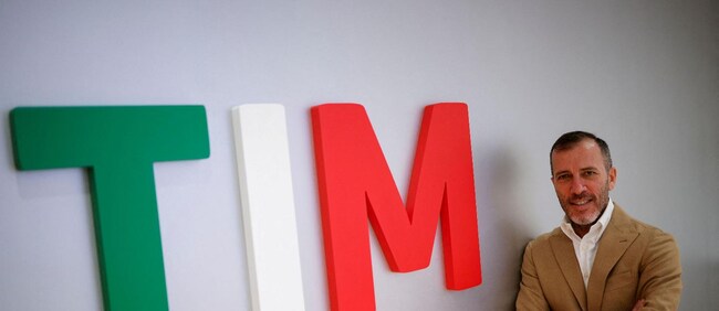 Tim in luce a Piazza Affari dopo Moody’s - Il Sole 24 ORE