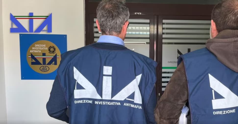Rome, camorra and 'ndrangheta money laundering with the Capitoline ...