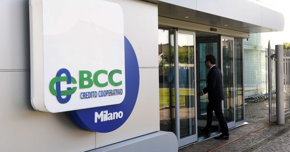 Bancari Bcc, rinnovato il contratto: 435 euro di aumento, i primi 300 in settembre - Il Sole 24 ORE