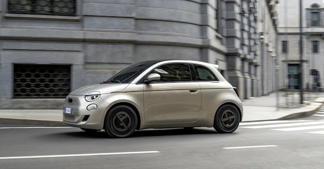 Fiat 500e Giorgio Armani: edizione limitata per il 125 anni del brand ...