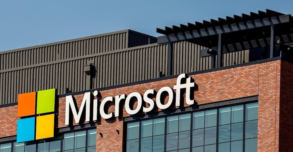 Microsoft: Crescita del 29% per Azure, ma delude le attese nel cloud