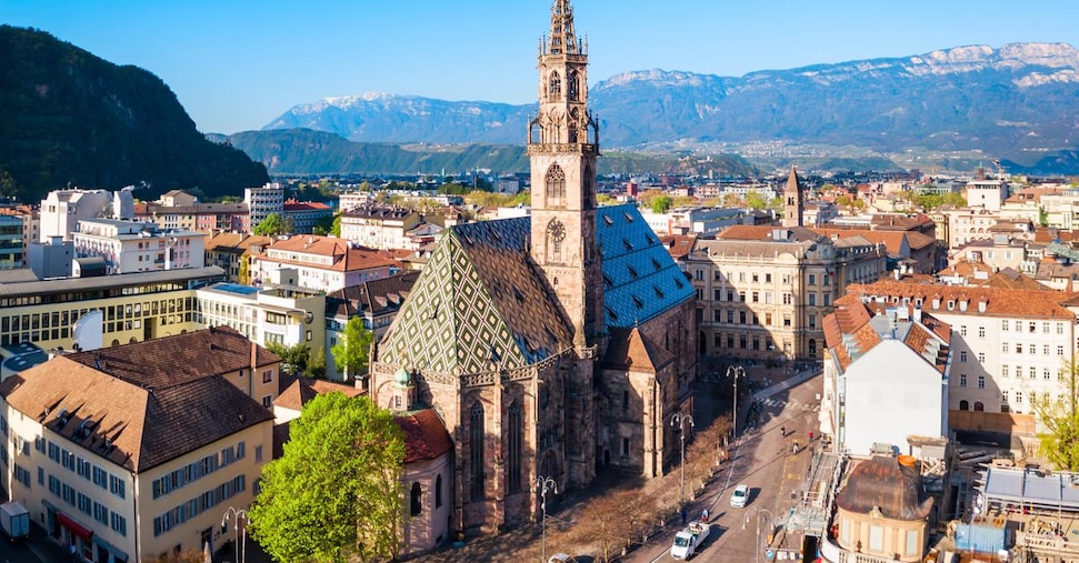 Bolzano, class only of migrants and Italians. They do not know German ...