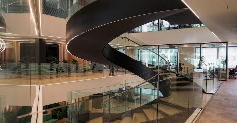Deloitte inaugura a Milano il nuovo quartier generale riqualificato nel ...