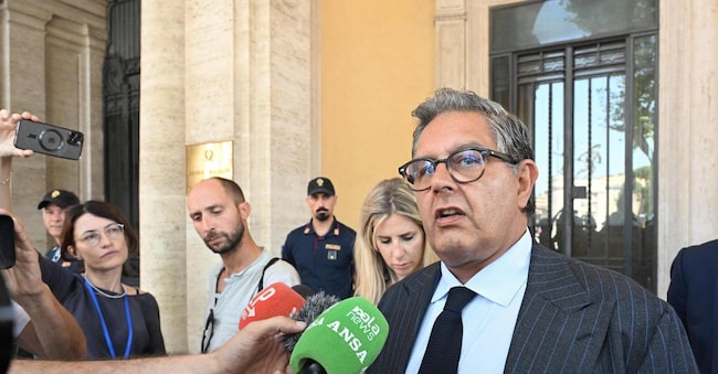 Toti pleads guilty to bribery and illicit financing: he will do ...