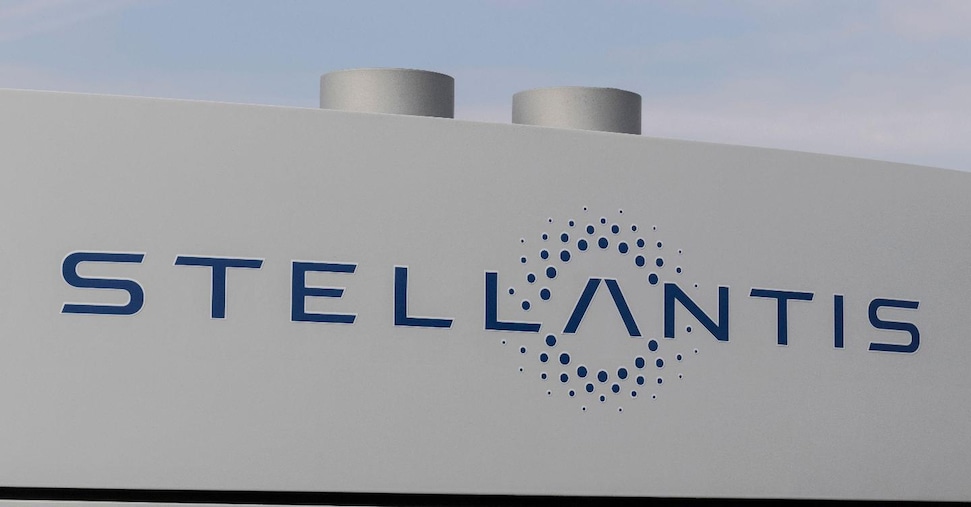 Stellantis a picco, minimi da due anni dopo profit warning - Il Sole 24 ORE