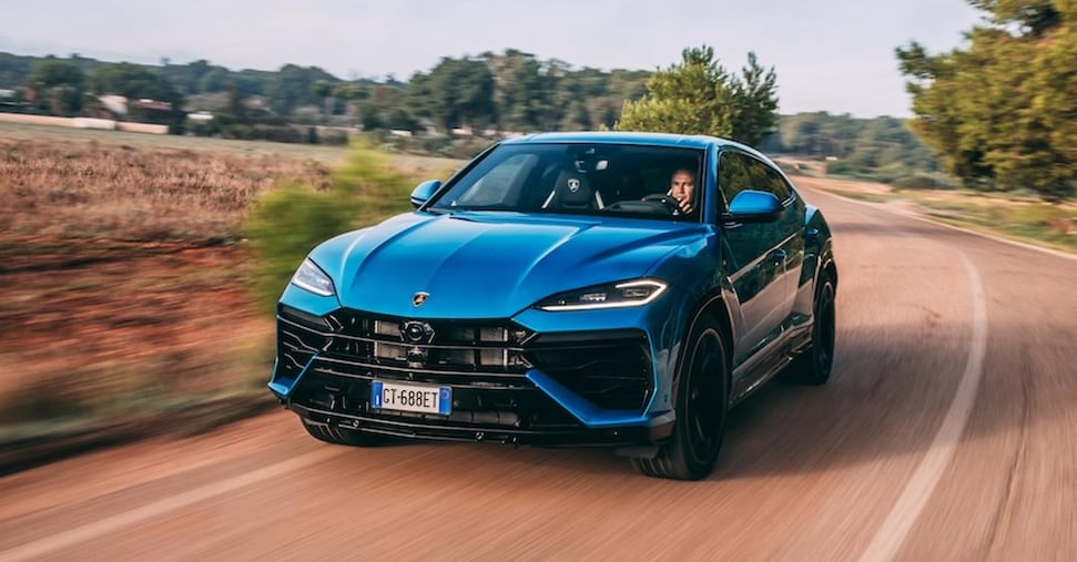 Lamborghini Urus Se, prova su strada in offroad del suv ibrido plug-in ...