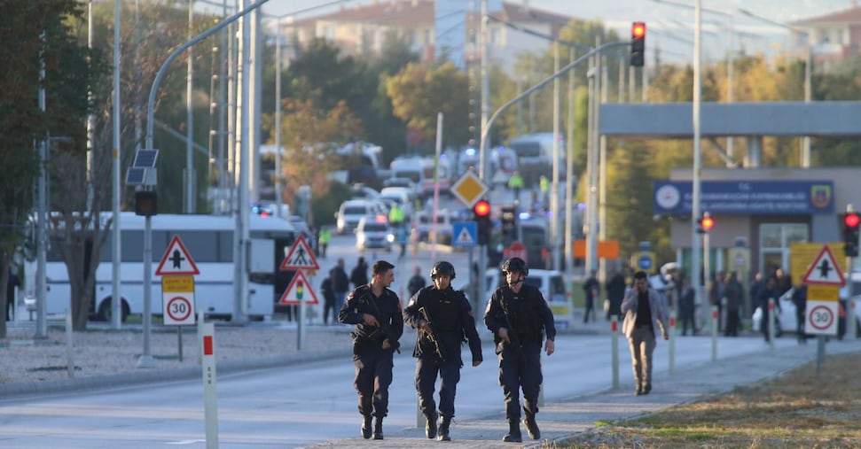 Ankara, terrorist attack toll rises: 5 dead, 22 injured - Il Sole 24 ORE