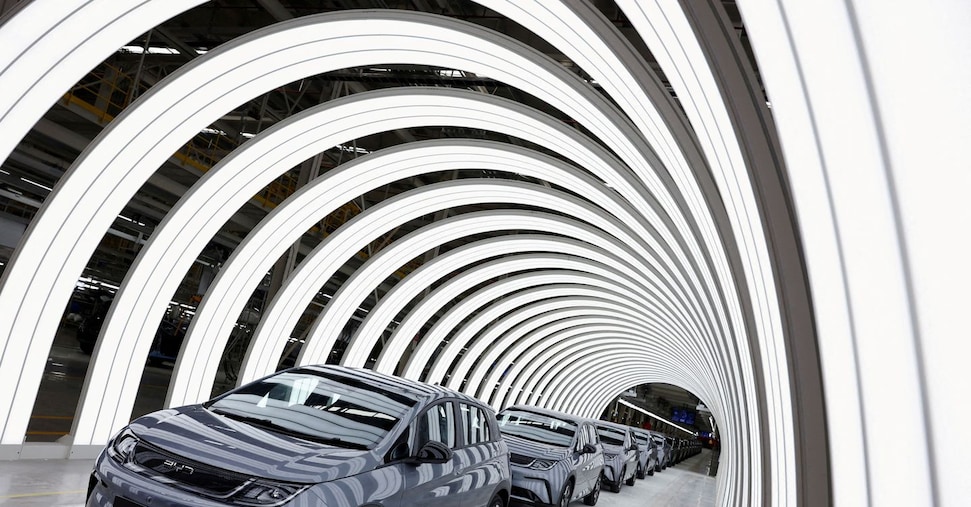 A Parigi cade Forvia, nuovo ceo da marzo al posto di Koller - Il Sole ...