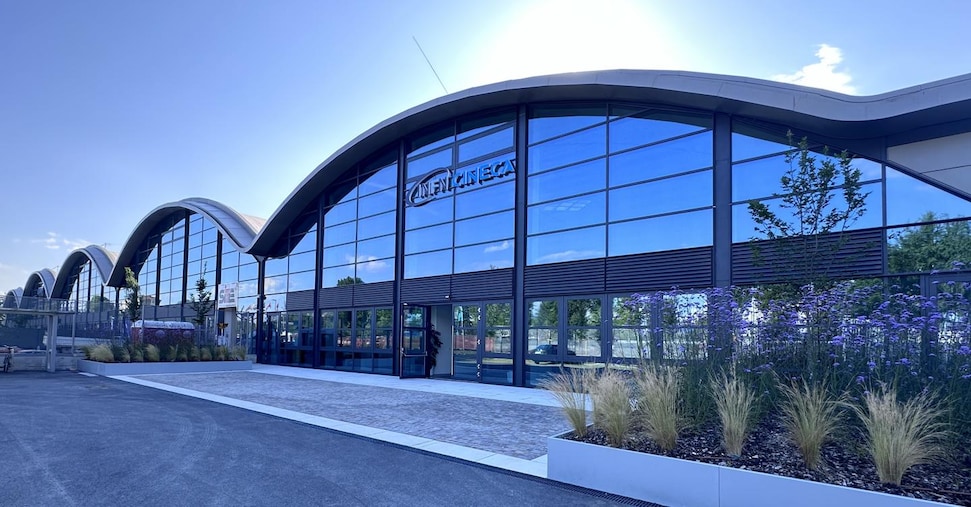 Arriva la prima AI Factory, a Bologna il più grande investimento Ue ...