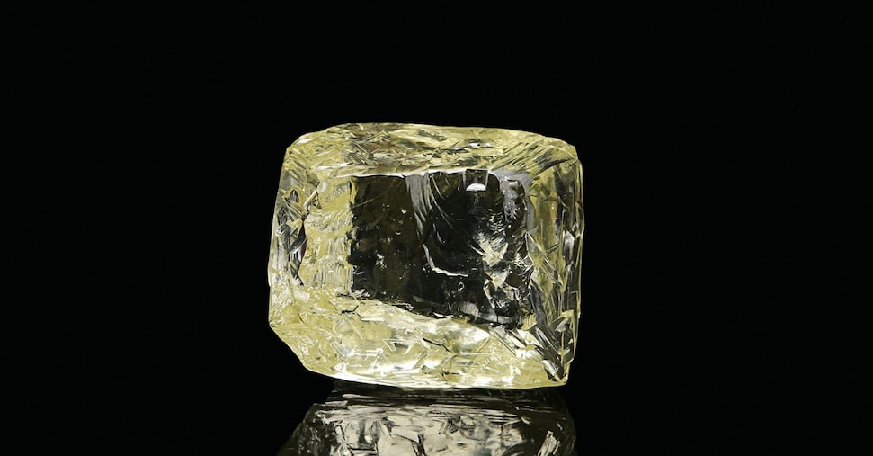 All’asta dei diamanti grezzi: viaggio nel leggendario Diamantclub van ...