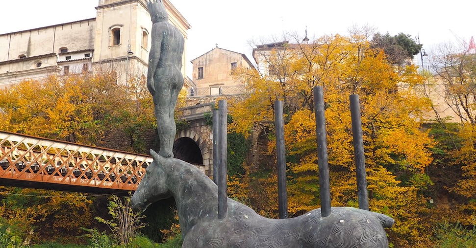 Il monumento equestre di Alarico alla confluenza dei fiumi - Il Sole 24 ORE