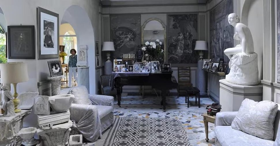 "Berlusconi mantiene Villa Grande: diventa sede Fininvest a Roma"