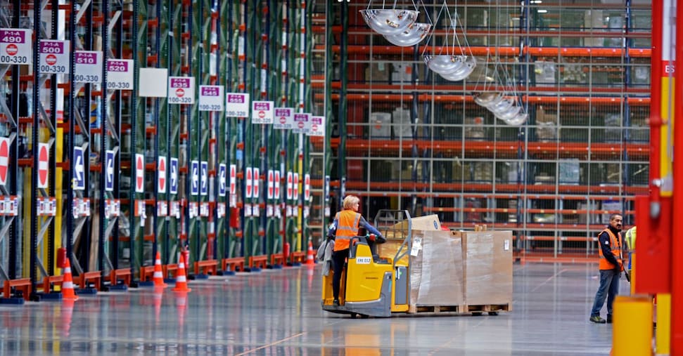 Amazon ritocca gli stipendi e alza il minimo sopra l’8% rispetto al ...