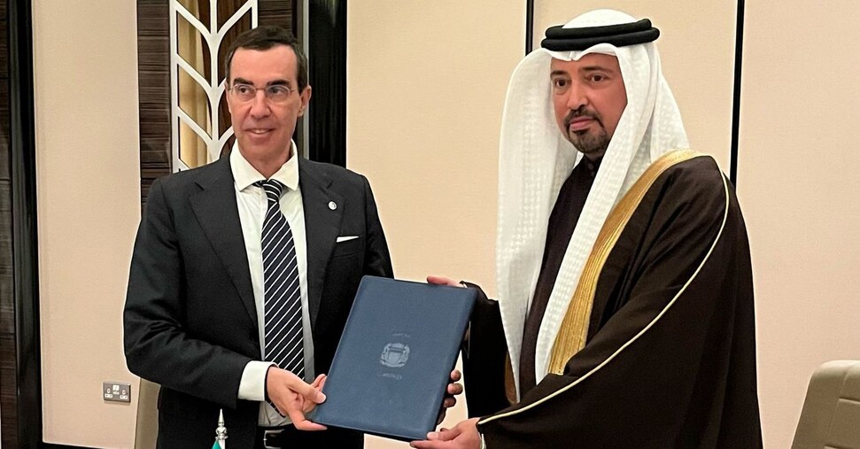 Adm, il direttore Alesse in Bahrein firma intesa per la cooperazione ...